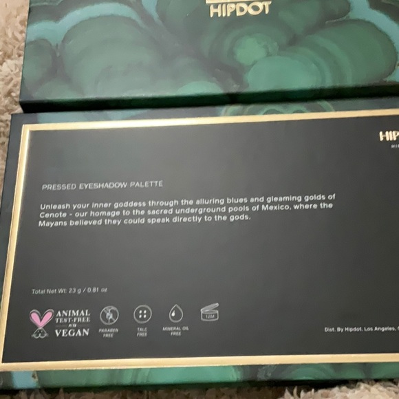 hipdot | Makeup | Hipdot Eyeshadow Palette Cenote | Poshmark